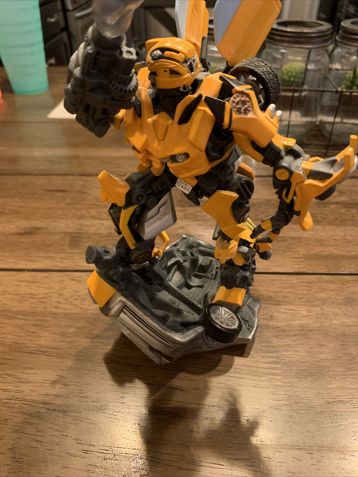 Hasbro Transformers Movie Unleashed: BumbleBee Action Figure ...