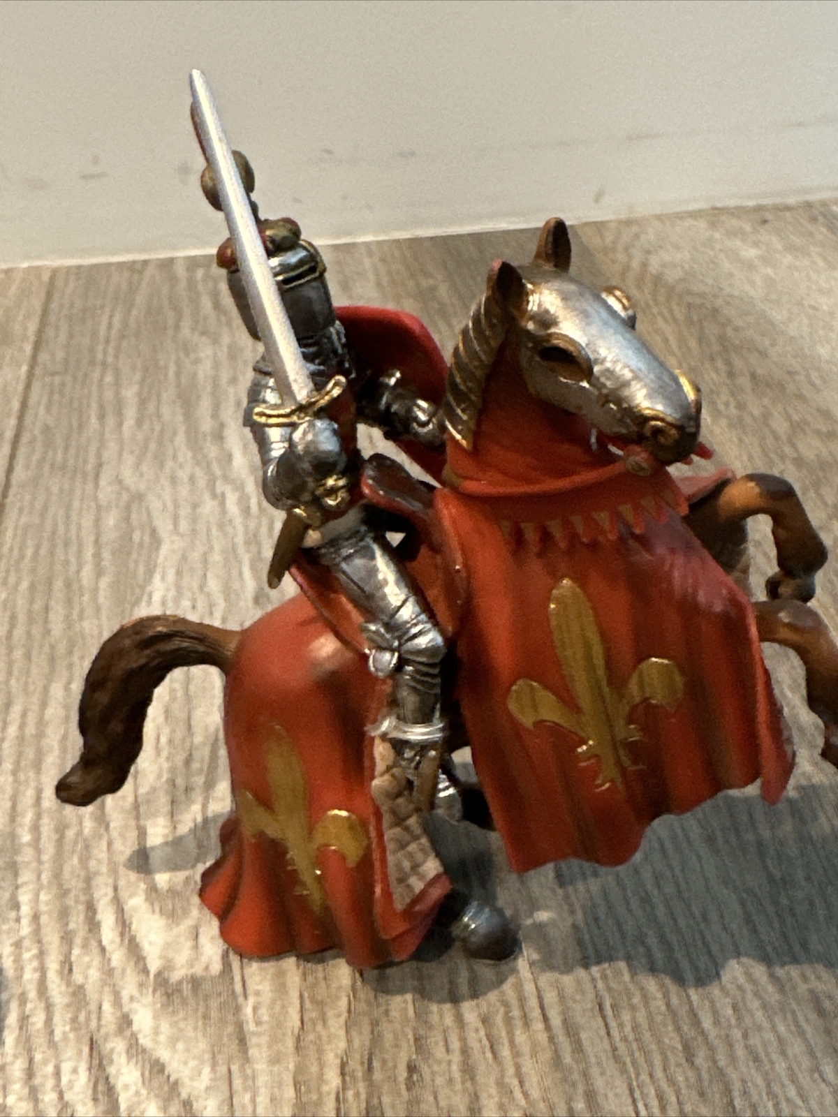 Schleich RETIRED 70018 Prince on Reared Up Horse Ritter Knight Red | eBay