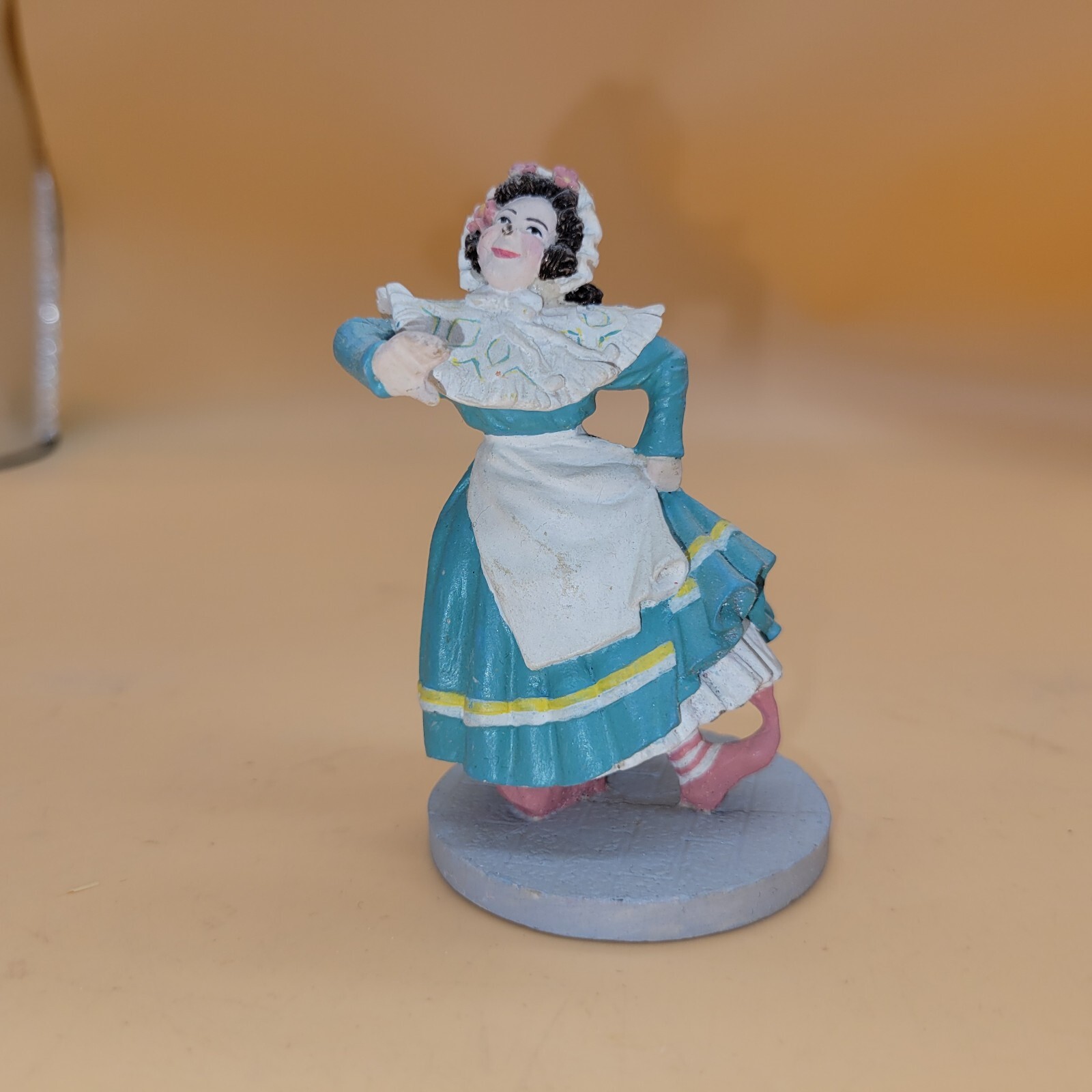 Vintage 1988 Franklin Mint Wizard of Oz Figurine Munchkin Women MGM ...