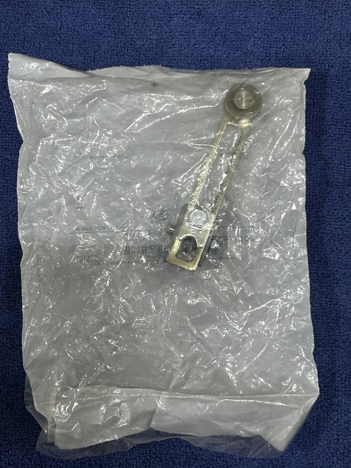 NEW / SEALED - ALLEN BRADLEY 802T-W2B ADJUSTABLE LIMIT SWITCH ARM SER B ...