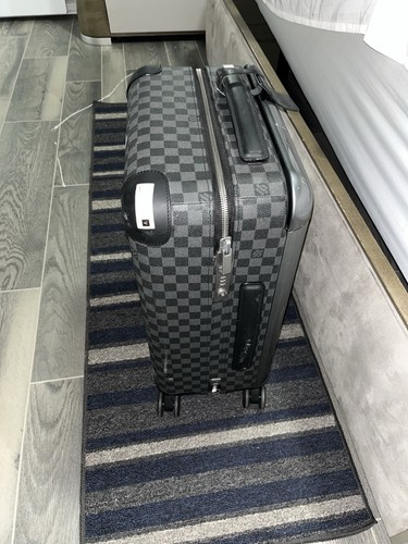 Louis Vuitton Checked Spinner Suitcase Black Gray Leather with ...