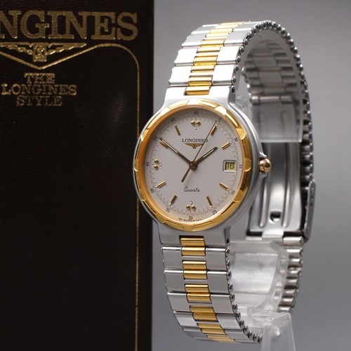 [Near MINT w/Case] Longines L156.2 32mm Silver Dial Date Quartz Men's ...