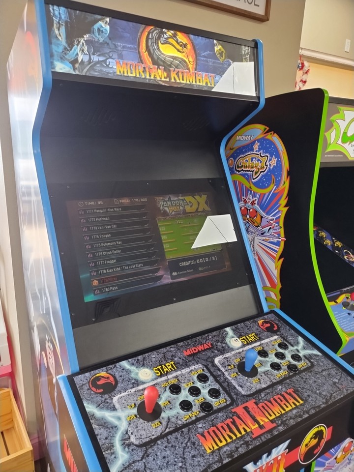 MORTAL KOMBAT II ARCADE MACHINE by MIDWAY 1993 (Excellent Condition) | eBay