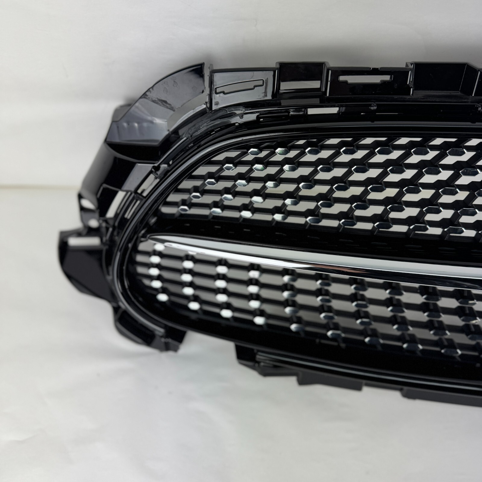OEM 2021 - 2023 Mercedes E350 E450 AMG Front Upper Diamond Grille ...