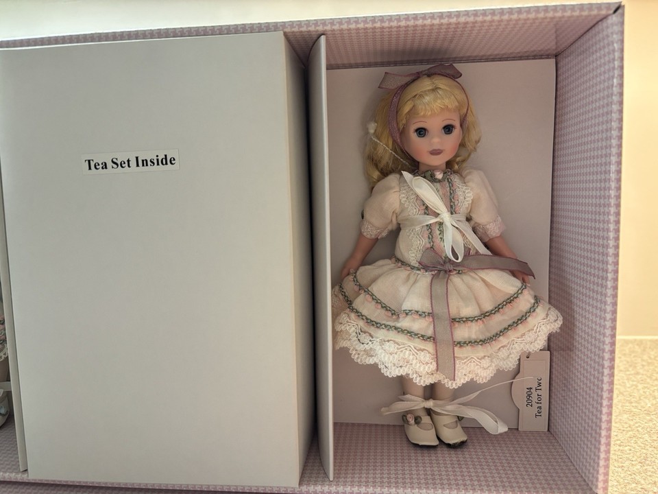 2000 New Vintage Kripplebush Kids "Tea For Two" Dressed Dolls by Robert ...