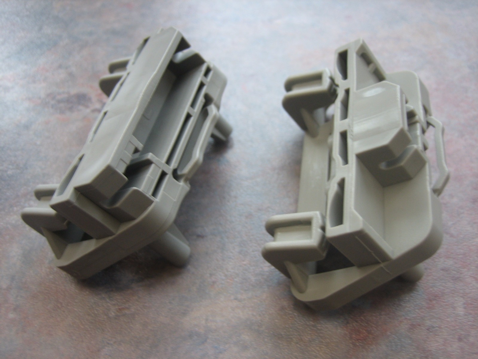 Chrysler Pacifica window Regulator Repair Clips Front Left pair (2 ...
