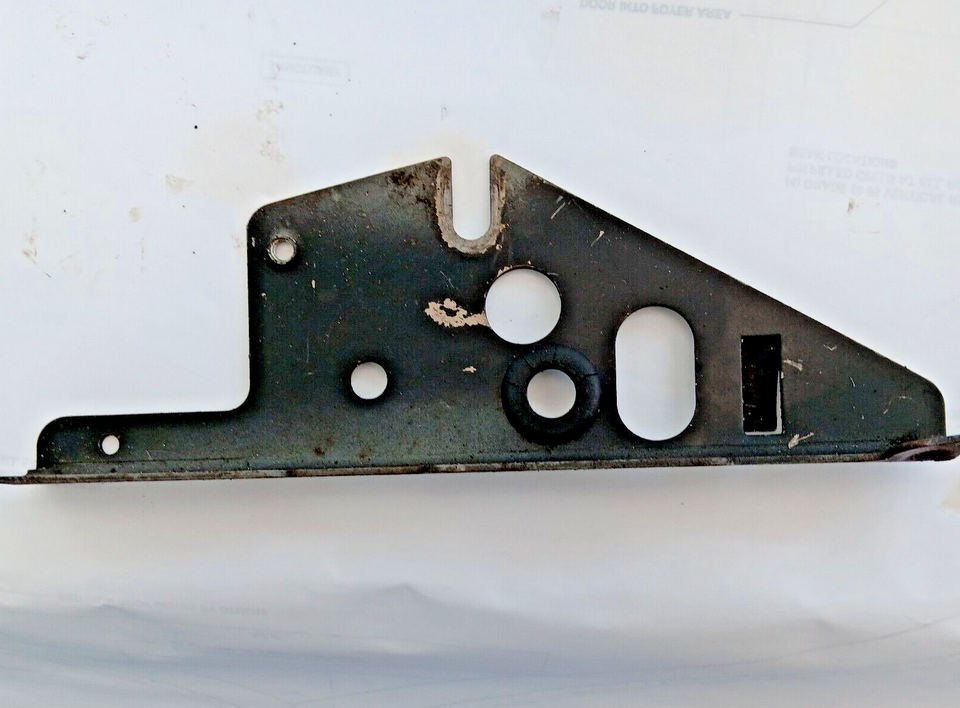 Onan P216 P218 P220 Engine Air Cleaner Support Bracket HE140-2017 | eBay