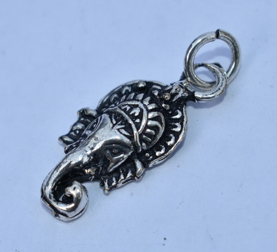 Hindu God Lord Ganesh Silver Coloured Pendant or Bracelet Charm 1 cm x ...