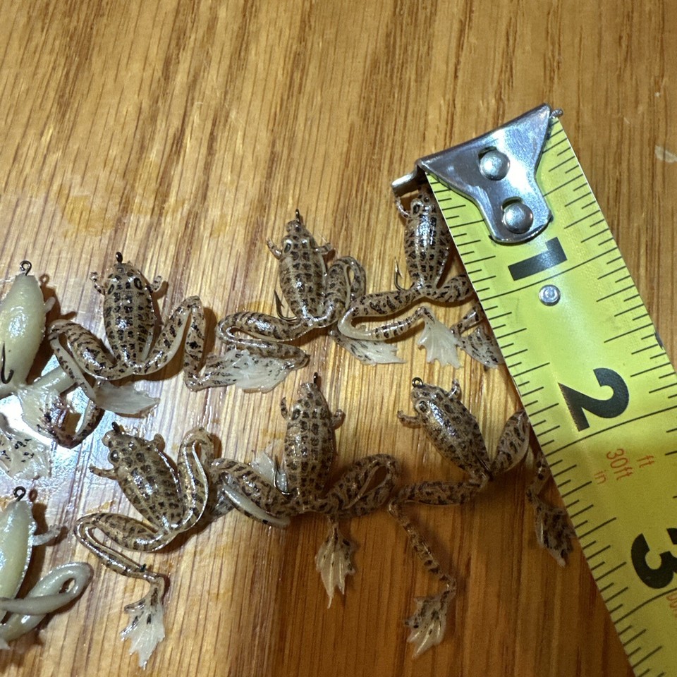 8 Vintage Felmlee Frogs Fishing Lures Small Rigged NOS | eBay