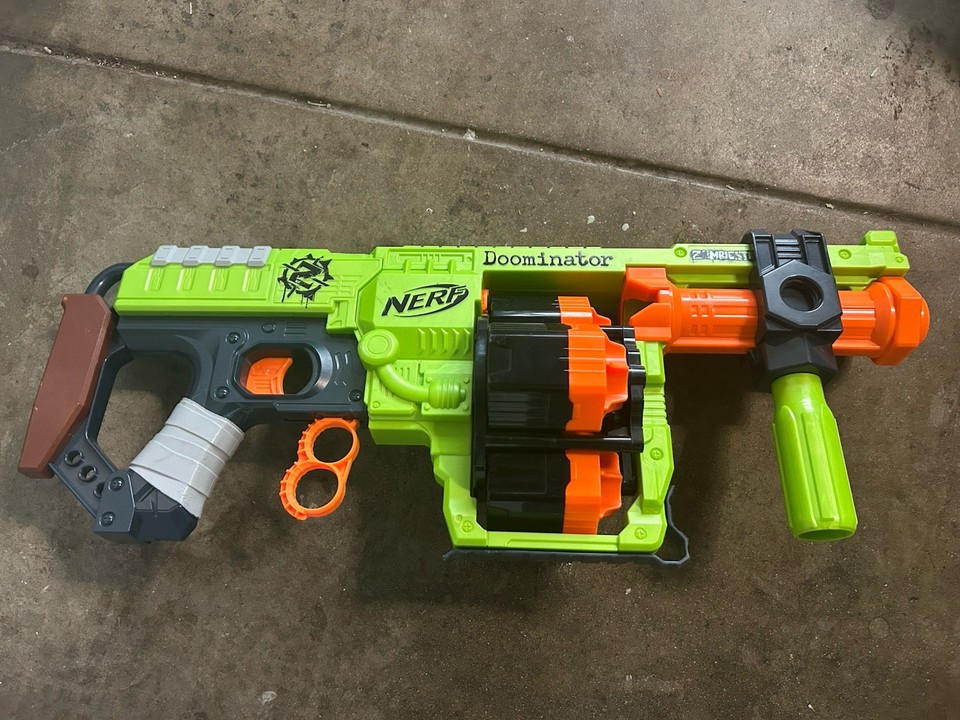 NERF Zombie Strike Doominator Zombie Blaster | eBay