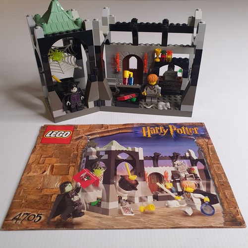 LEGO Set Harry Potter: Snape's Class (4705) 100% Complete Vintage 2000s ...