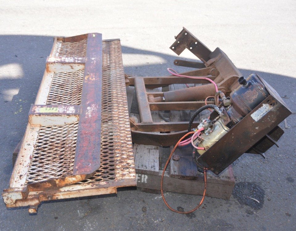 TIEMAN 12V Hydraulic Tailgate platform lift lifter tail gate loader ...