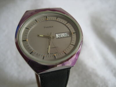 NOS NEW SWISS MADE AUTOMATIC WATER RESIST MEN'S PHENIX WATCH 1960'S DAY ...
