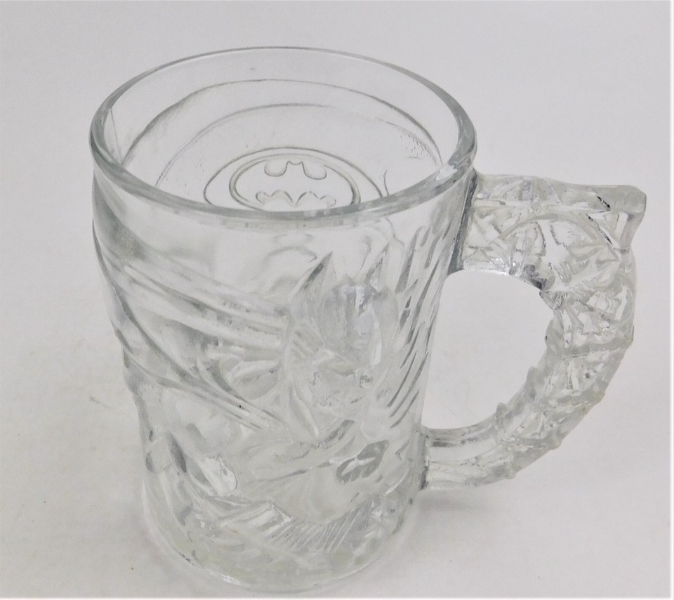 Batman Forever McDonald's Batman Glass Cup Mug Embossed DC Comics 1995 ...