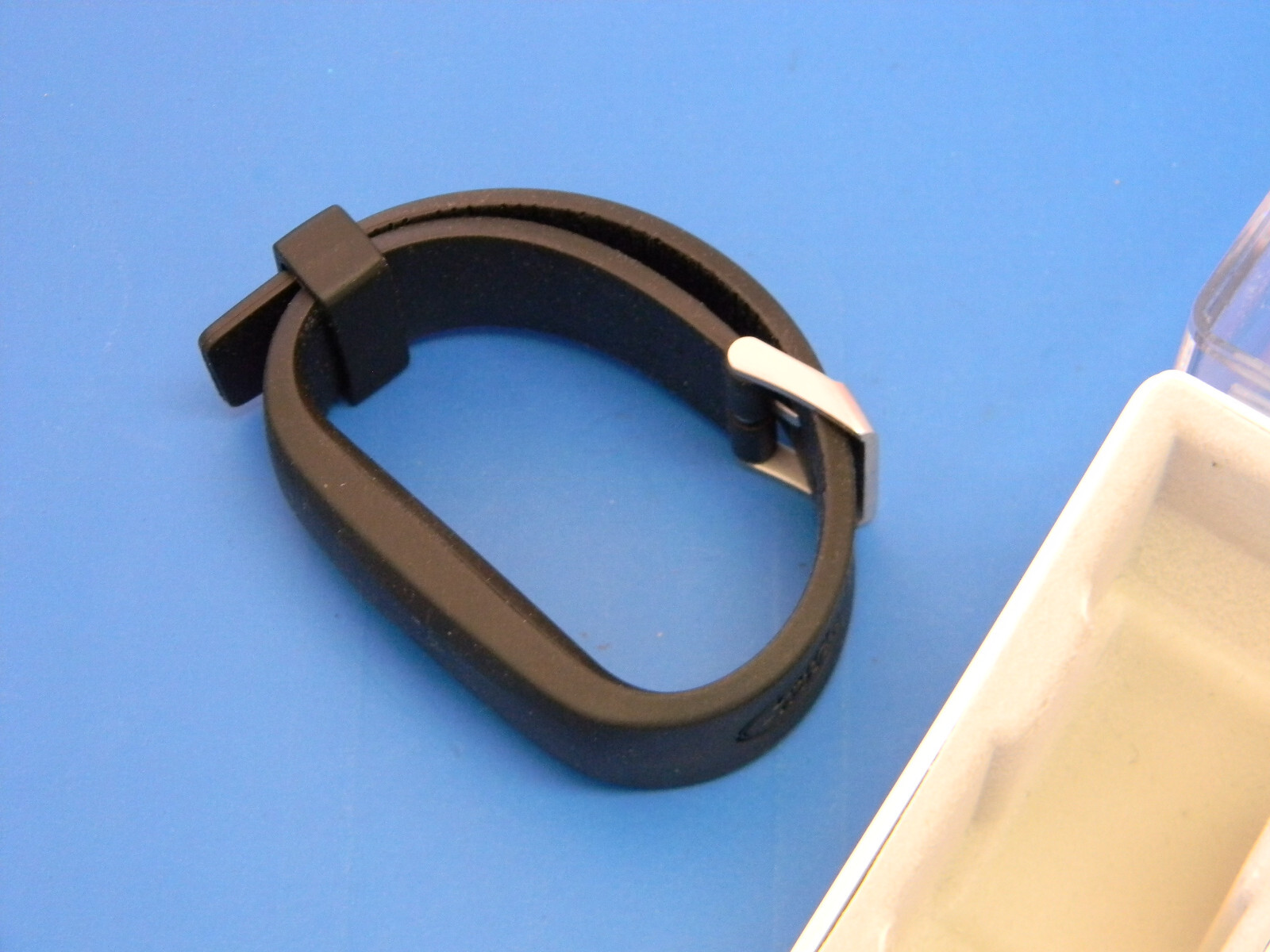 Land Rover HK83-19B250-EB Activity Key Wristband Bracelet Black OEM ...
