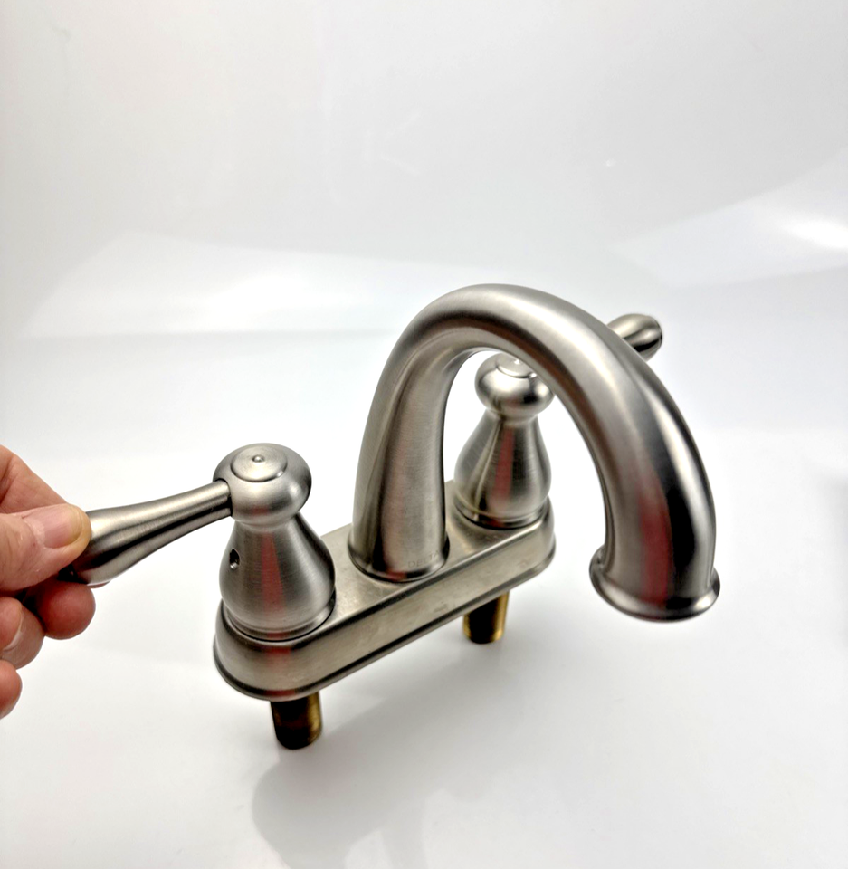 Delta Leland Collection #2575-SS 4” Centerset 2-Handle Bathroom Faucet ...