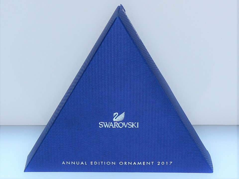 2017 SWAROVSKI CRYSTAL STAR SNOWFLAKE (5257589) ANNUAL CHRISTMAS ...