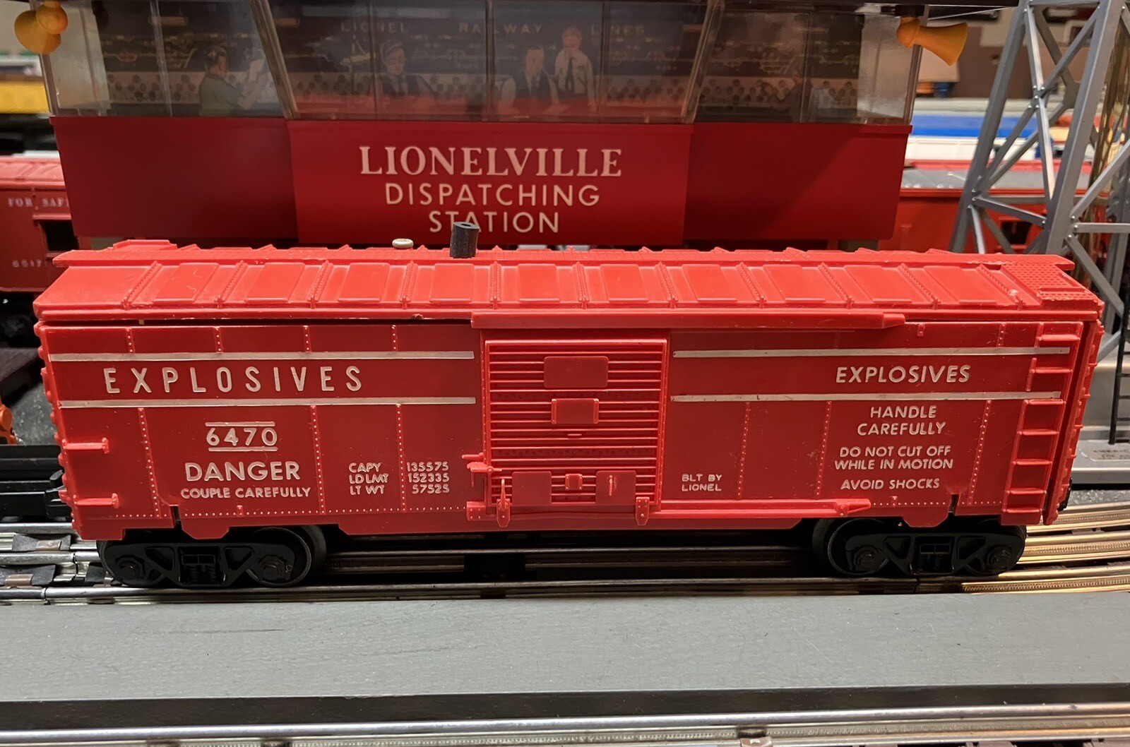 Lionel O/O27 #6470 Exploding Boxcar with Safety Pin AndRubber Lock ...