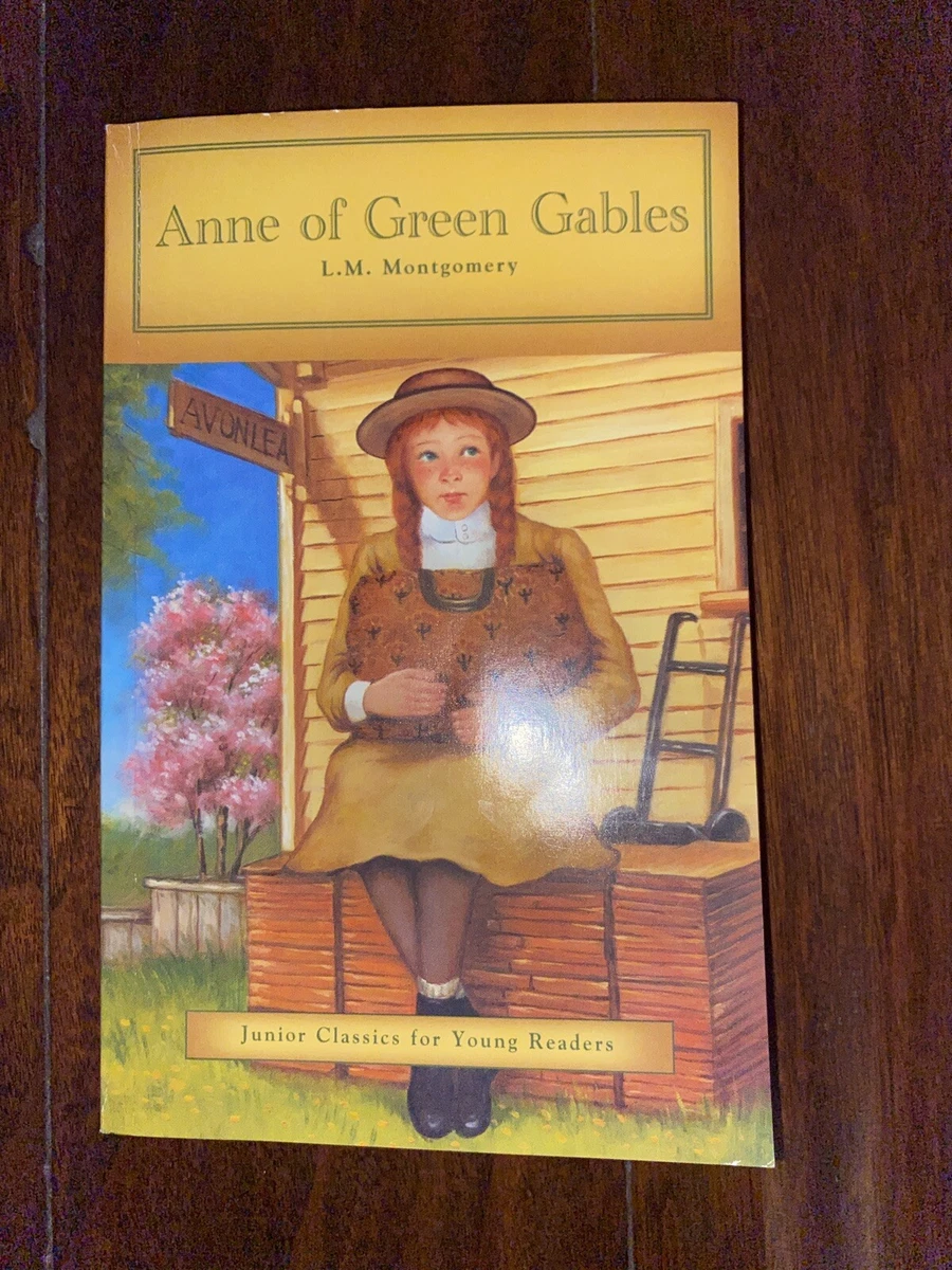 Anne Of Avonlea Book Cover