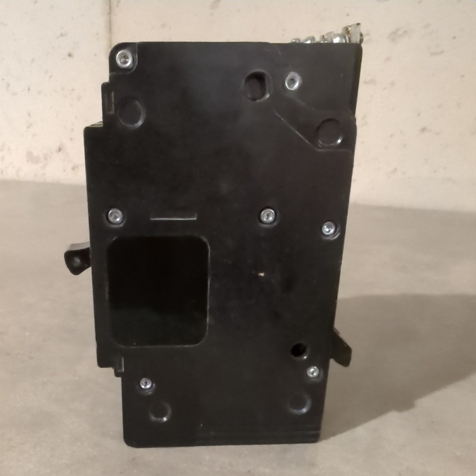 SQUARE D EDB34060 3 Pole 60 AMP Type EDB Circuit Breaker | eBay