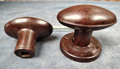 Pair of Reclaimed Brown Oval Bakelite Door Knobs, back plate & spindle- multi | eBay UK