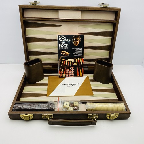 Vintage Backgammon Set With Rule Book Taiwan Complete Felt & Leather ...