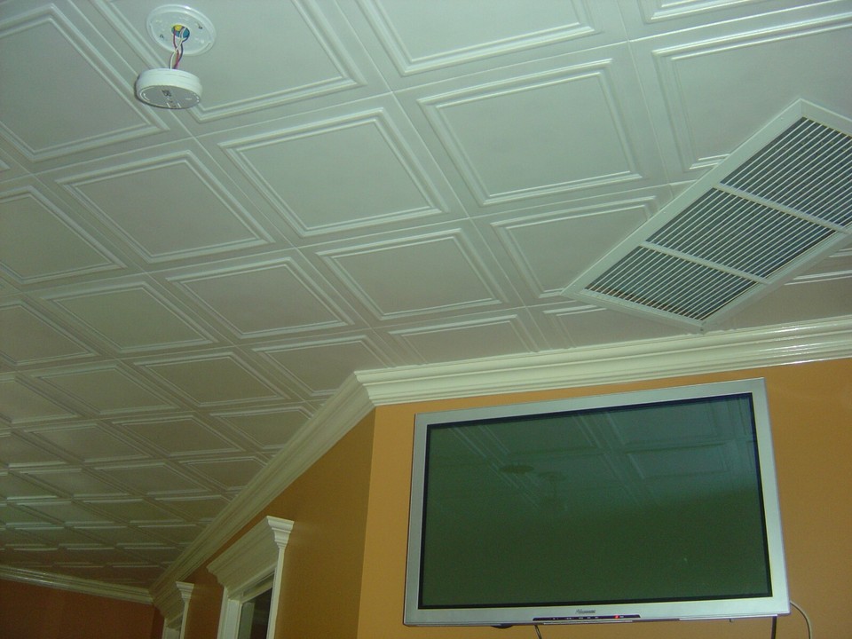 ANTIQUE PAINTED STYROFOAM TIN LOOK CEILING TILES 20x20 DIFFERENT COLORS ...