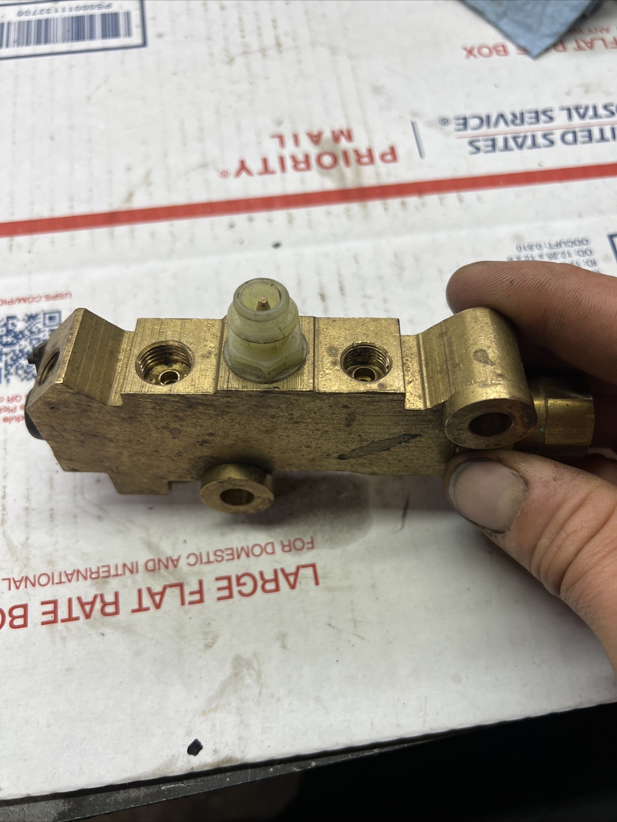 Chevy Brake Proportioning Combination Valve | OE | Chevrolet