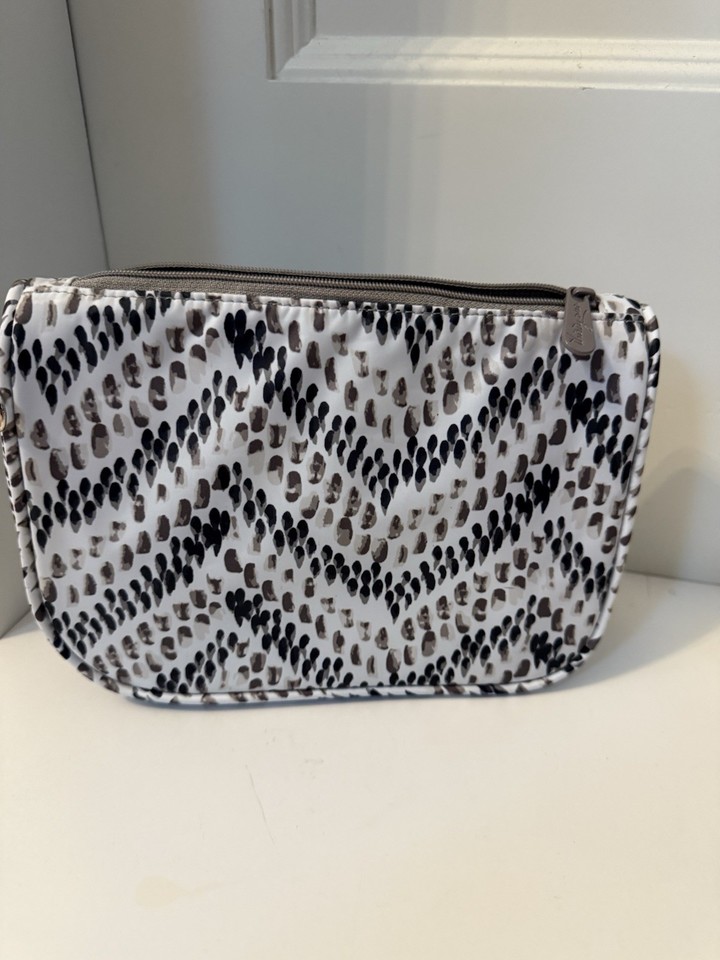 Thirty One Hello Happy Bag Raindrop Chevron - Cosmetic Bag | eBay