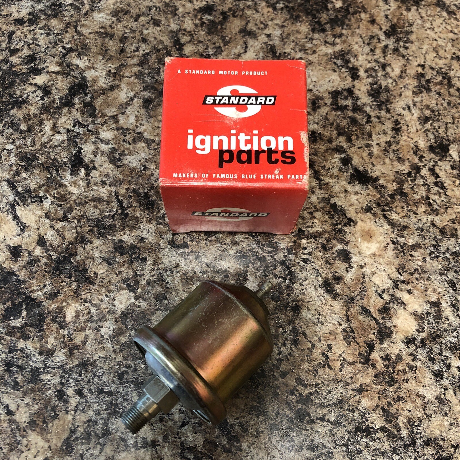 NOS Standard Motor Product PS153 Oil Pressure Switch F+S! | eBay