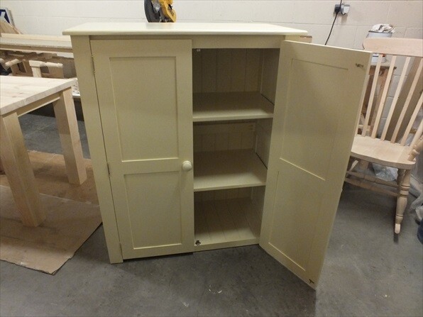 PAINTED LINEN STORAGE CUPBOARD - T&G SIDES - BESPOKE SIZES & CHOICE OF ...