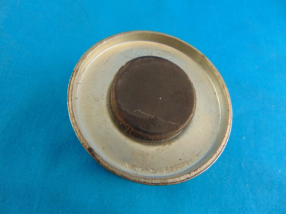 Vintage Fedtro Magnetic Car Accessory Ash Tray 1960's Has Aging But ...