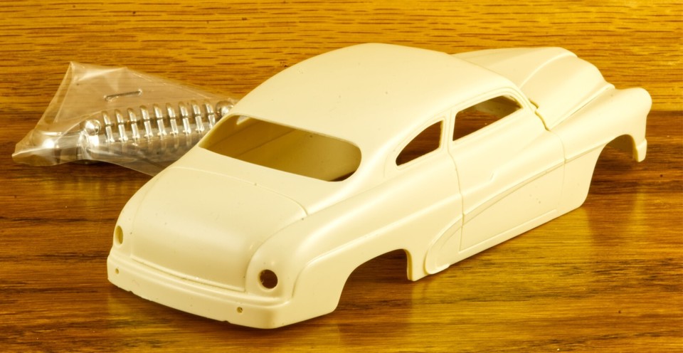 1/25-Scale Modelhaus Custom 1949 Mercury with Chopped Top and Chrome ...