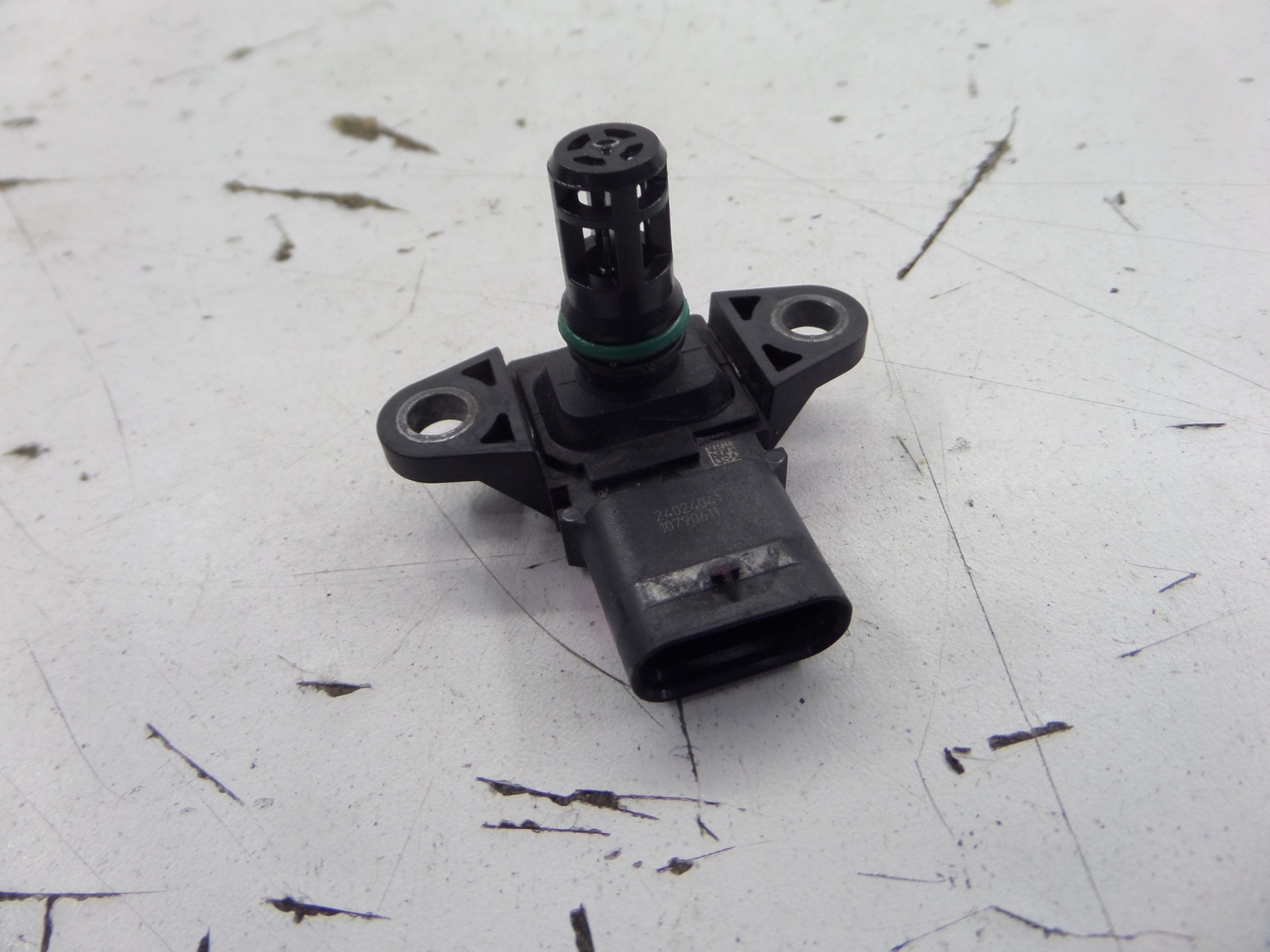 BMW X6 Pressure Sensor E71 08-14 OEM 7599042-01 | eBay.de