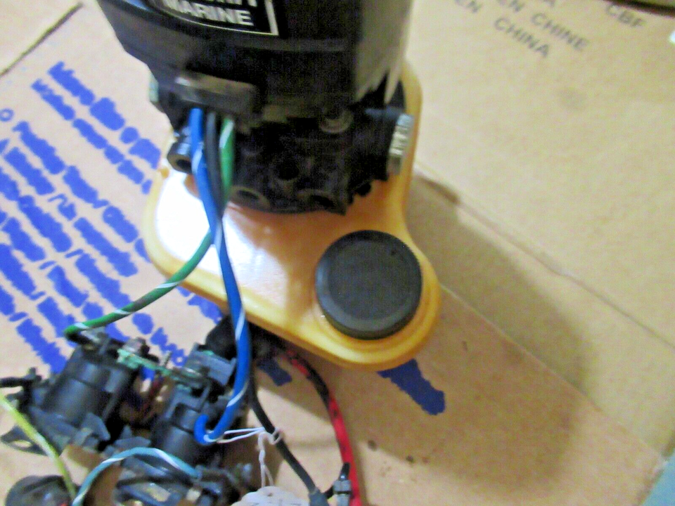 MERCRUISER TRIM PUMP Marine outdrive hydraulic trim TILT lift pump | eBay