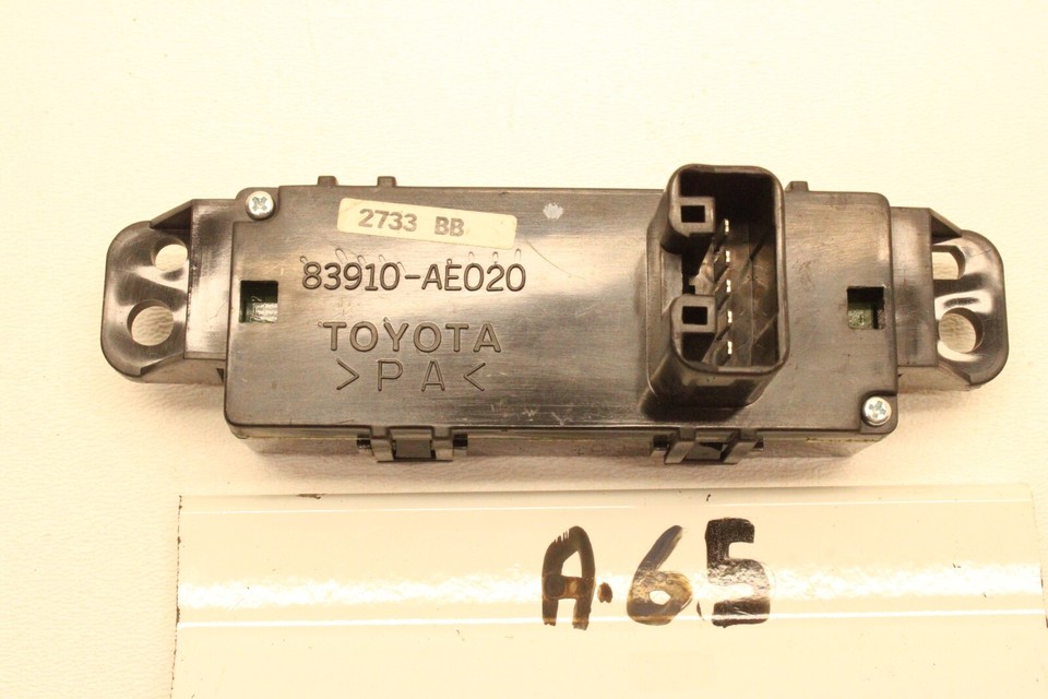 New OEM Clock Display Sienna 1998-2003 83910-AE020 Toyota | eBay