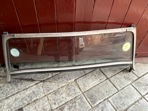 MG MIDGET WINDSCREEN AND FRAME £10 | eBay UK