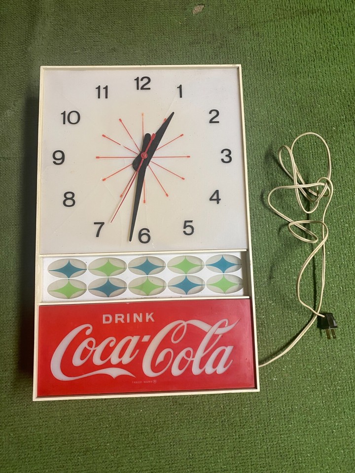 Vintage Original Electric 1960s Coca Cola Advertising Clock Light Up ...