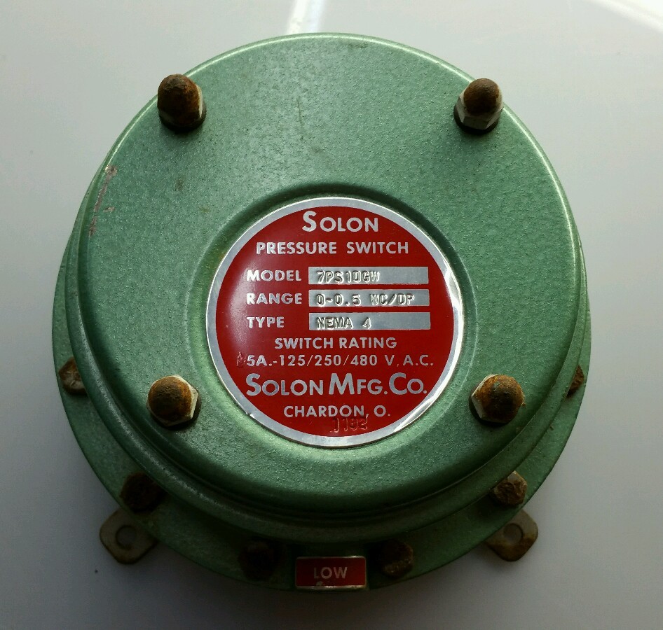 NEW SOLON Pressure Switch Hazardous Locations 7PS1DGW 0-.5 5A 125/250 ...