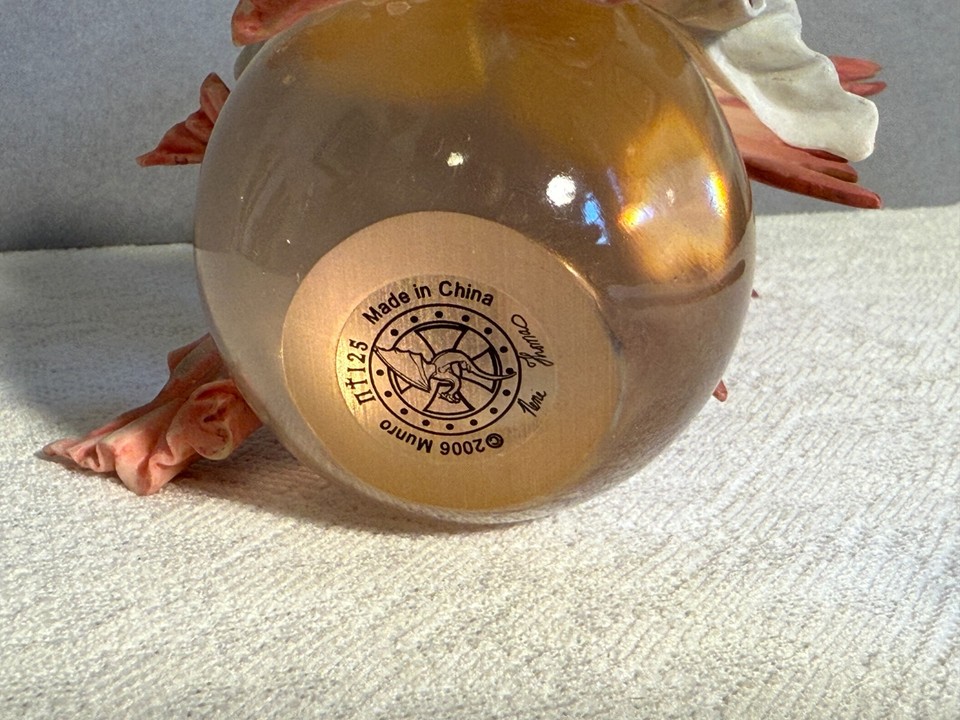 2006 Munro artist Nene Thomas Daybreak Princess Fairy Figurine on ...