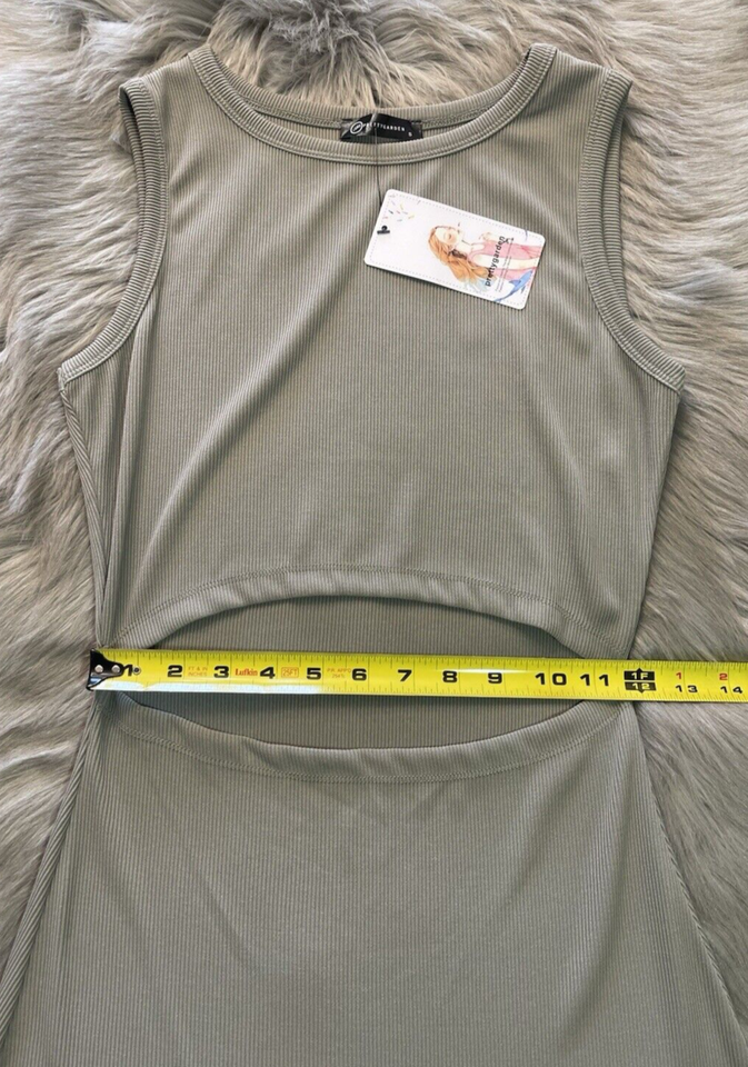 NWT Pretty Garden Ribbed Maxi Dress Side Slit Cut Out Front Size Small ...