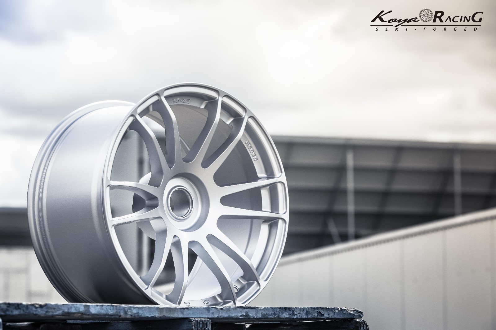 18 Inch Koya SF03 Flow Forged Concave Wheel Volkswagen VW Golf GTI R ...