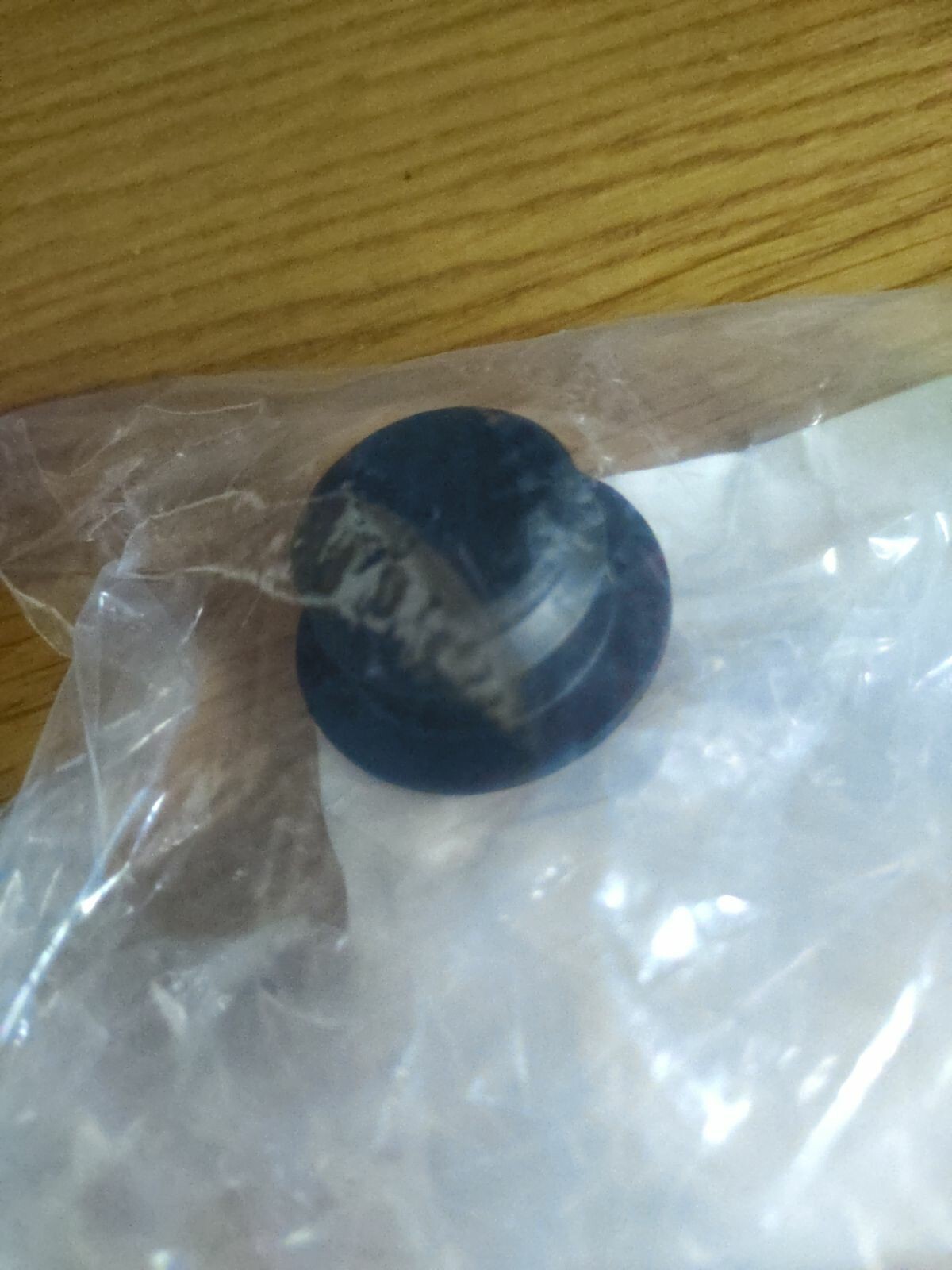 Washer Bottle Bung / Cap Genuine AUDI SEAT SKODA VW 8E0955465A Brand ...