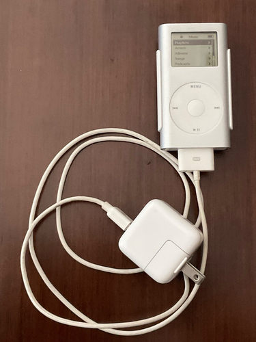 Apple iPod Mini 2nd Gen A1051 6GB Silver & bundle accessories, 560 ...