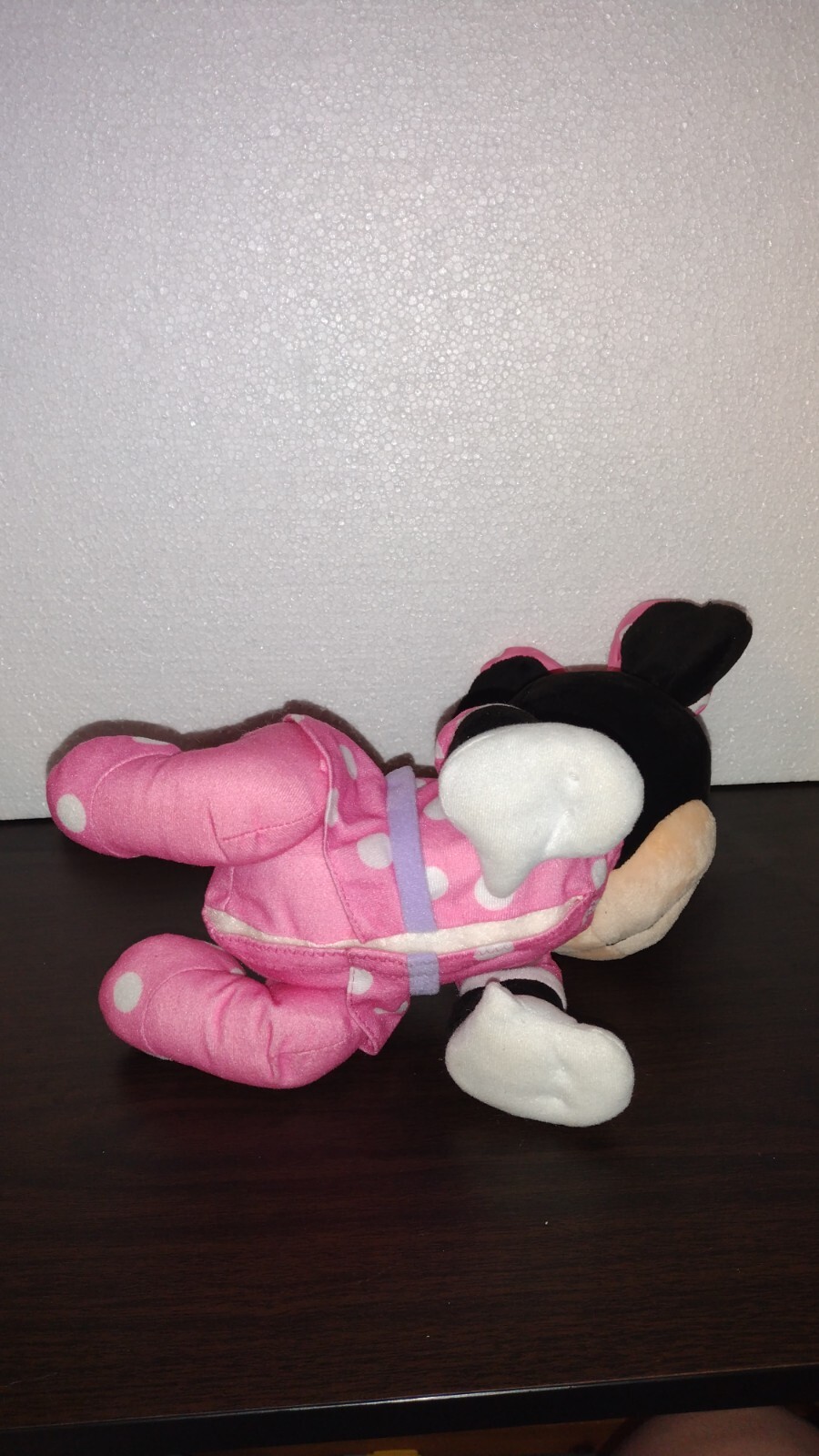 Fisher Price Touch N Crawl Baby Minnie Mouse Crawls Talks Plush ...