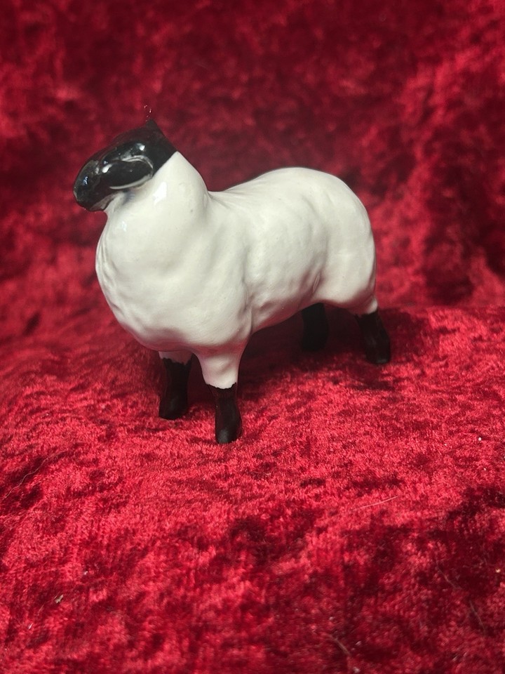 Vintage Beswick Black Faced Lamb Sheep Figurine Ceramic Ornament ...