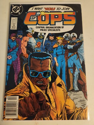 COPS Central Org. Of Police Specialists #11 1989 DC COMIC BOOK 8.5 AVG ...