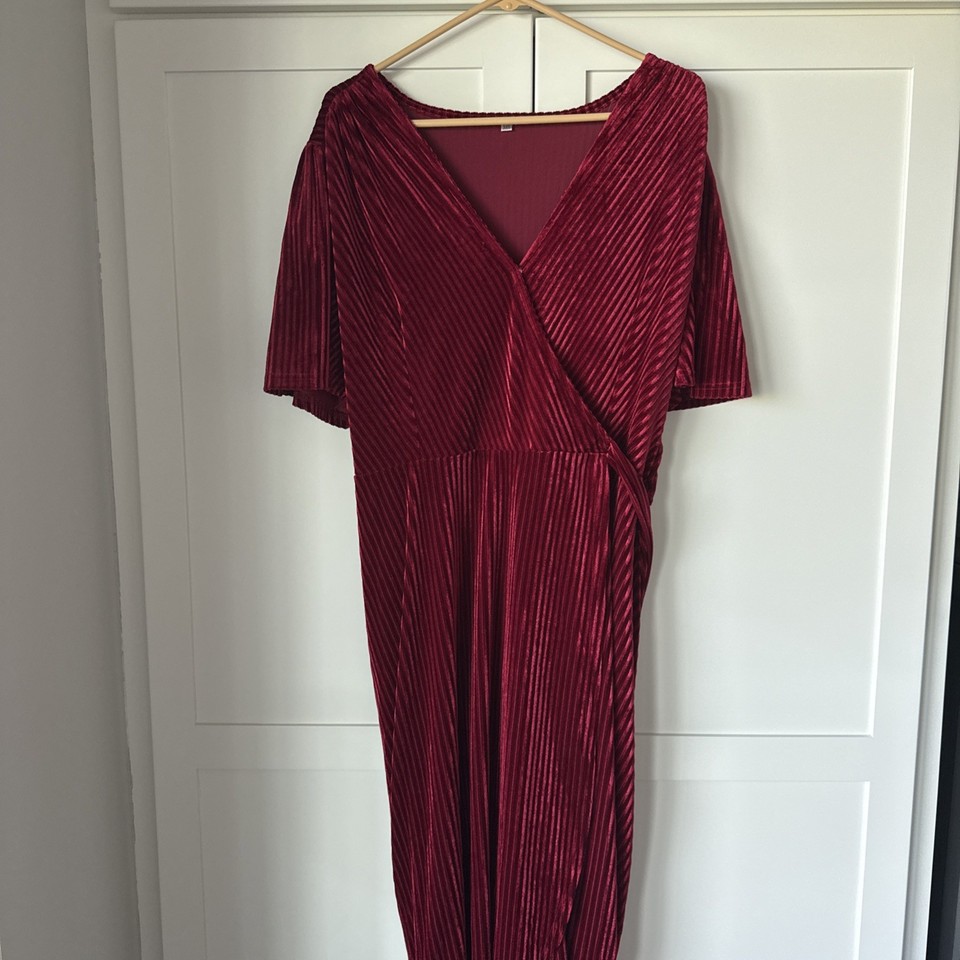 City Chic - Dress - 3X - Rust Color - Wrap Dress - V-Neck - Beautiful ...