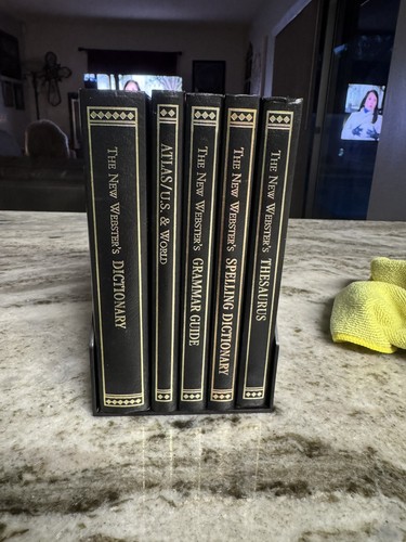 The New Webster's Desk Reference Library 5 Volume Boxed Set ...