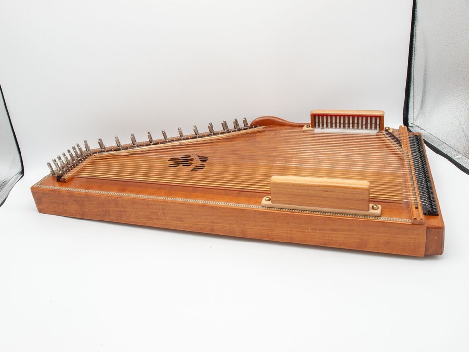 Rare - Mary Lou / George Orthey #610 Newport, PA - 15 Chord Autoharp ...